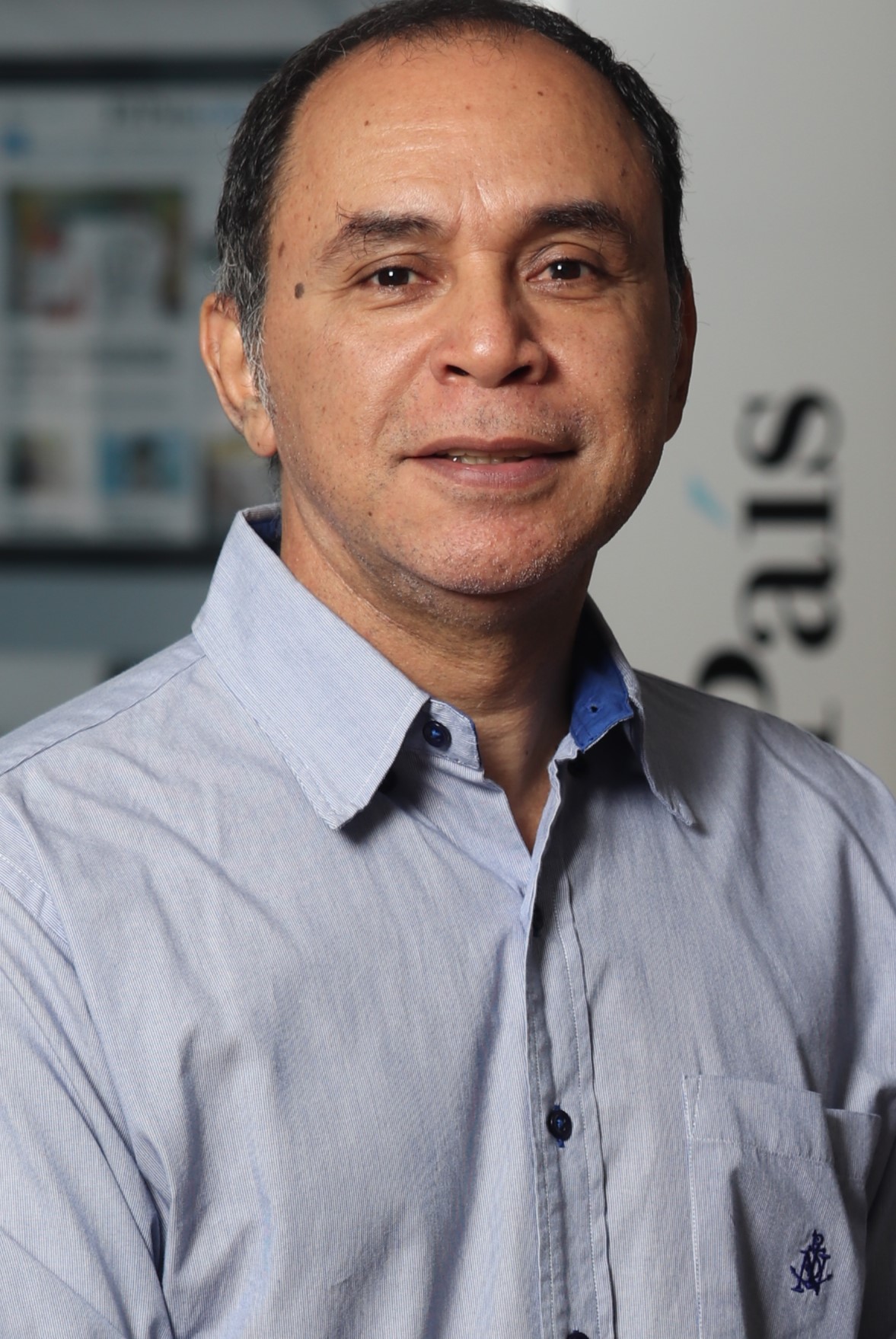 Exjugador de Nacional felicitó a Adrián Ramos, capitán del América de ...